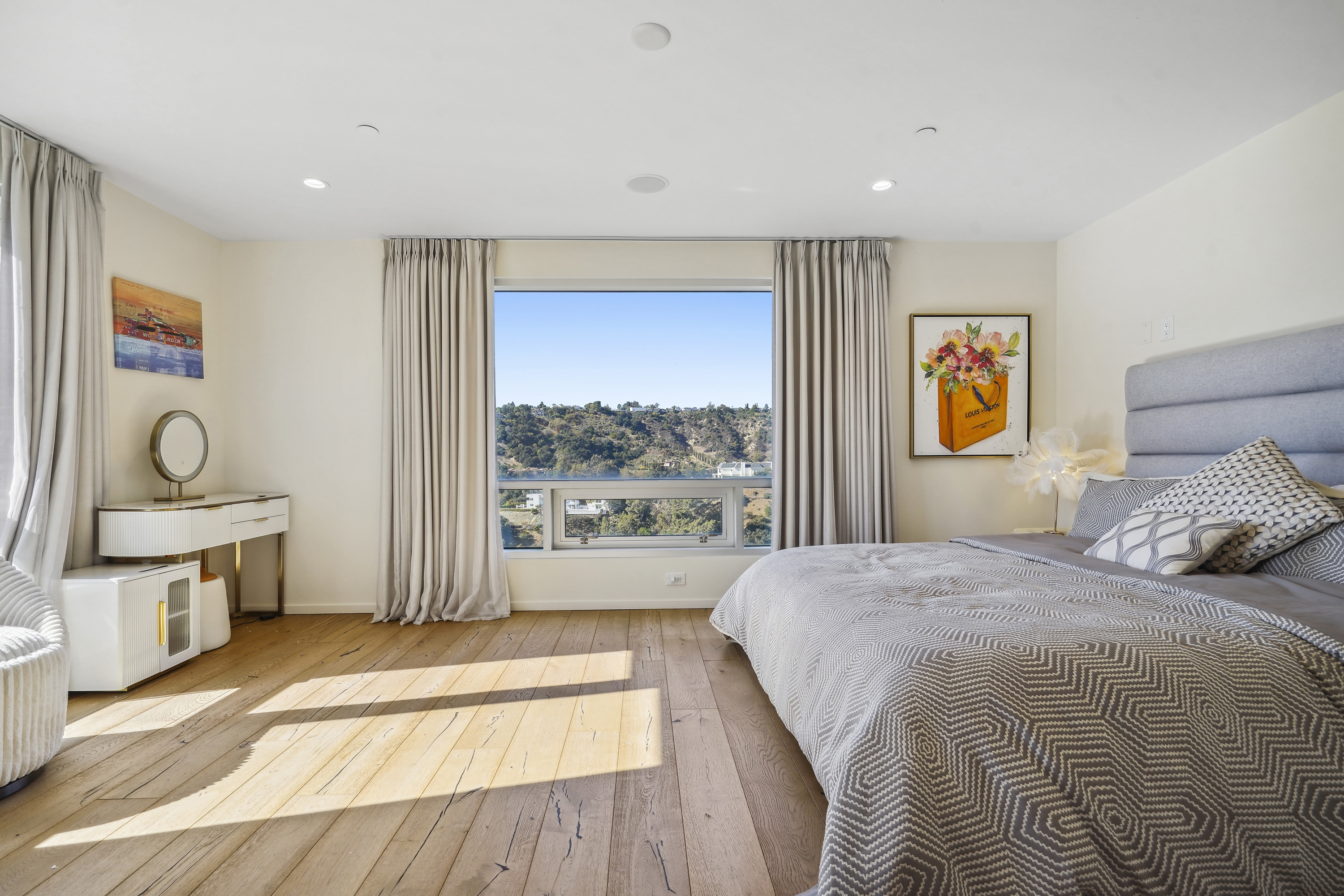 9716 Oak Pass Road, Beverly Hills, California 90210 | Concierge Auctions