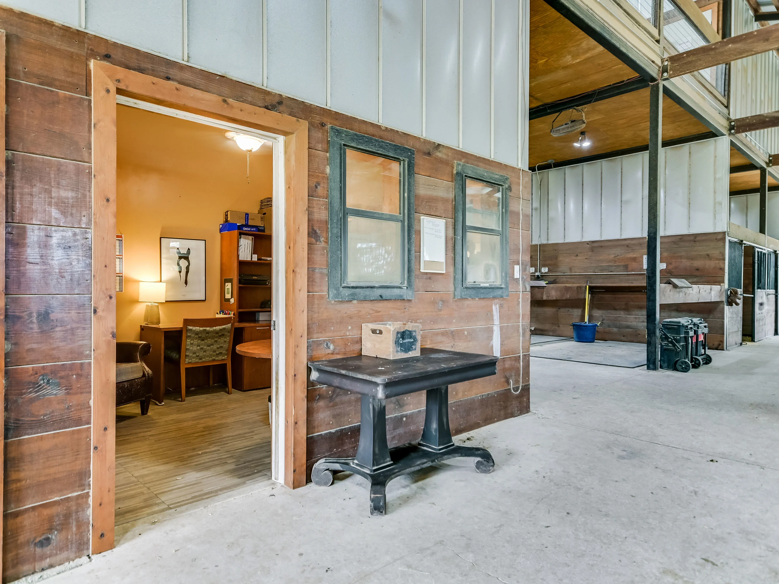1910 Prochnow Road, Dripping Springs, Near Austin, Texas 78620 ...