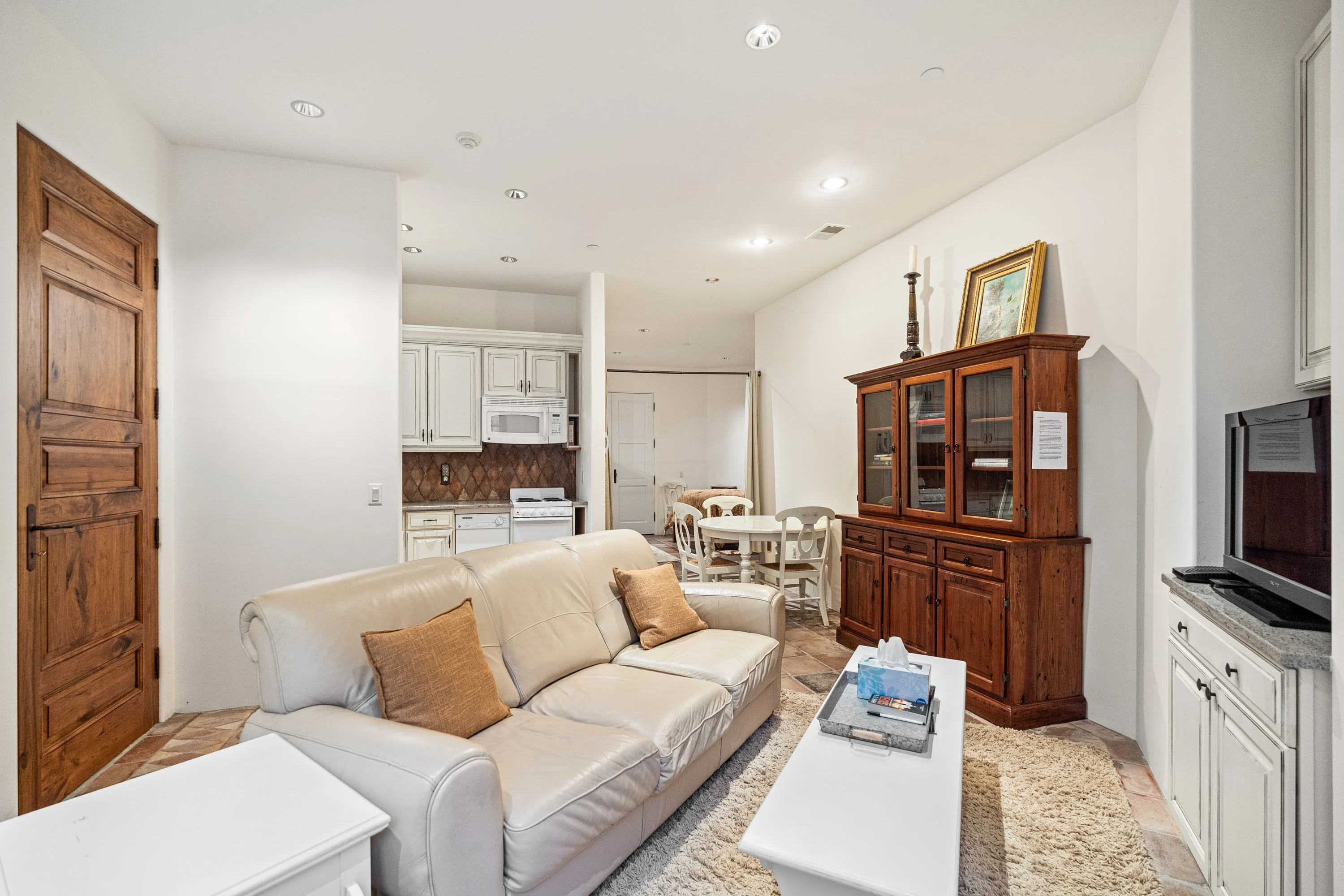 13320 Signal Tree Lane, Potomac, Maryland 20854 | Concierge Auctions