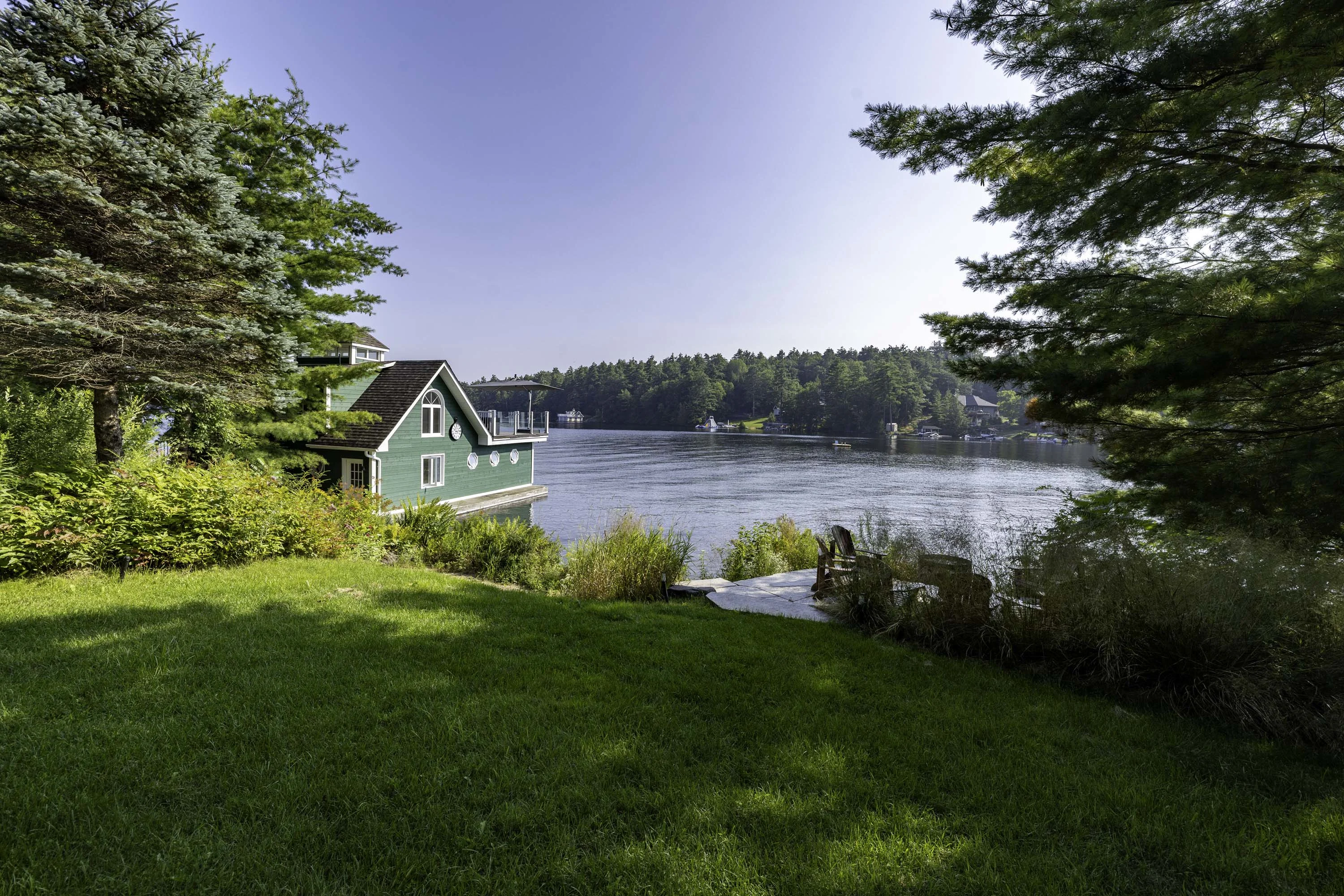 1080 Whitehead Road, Lake Muskoka, Gravenhurst, Ontario P1P 1V1, Canada ...