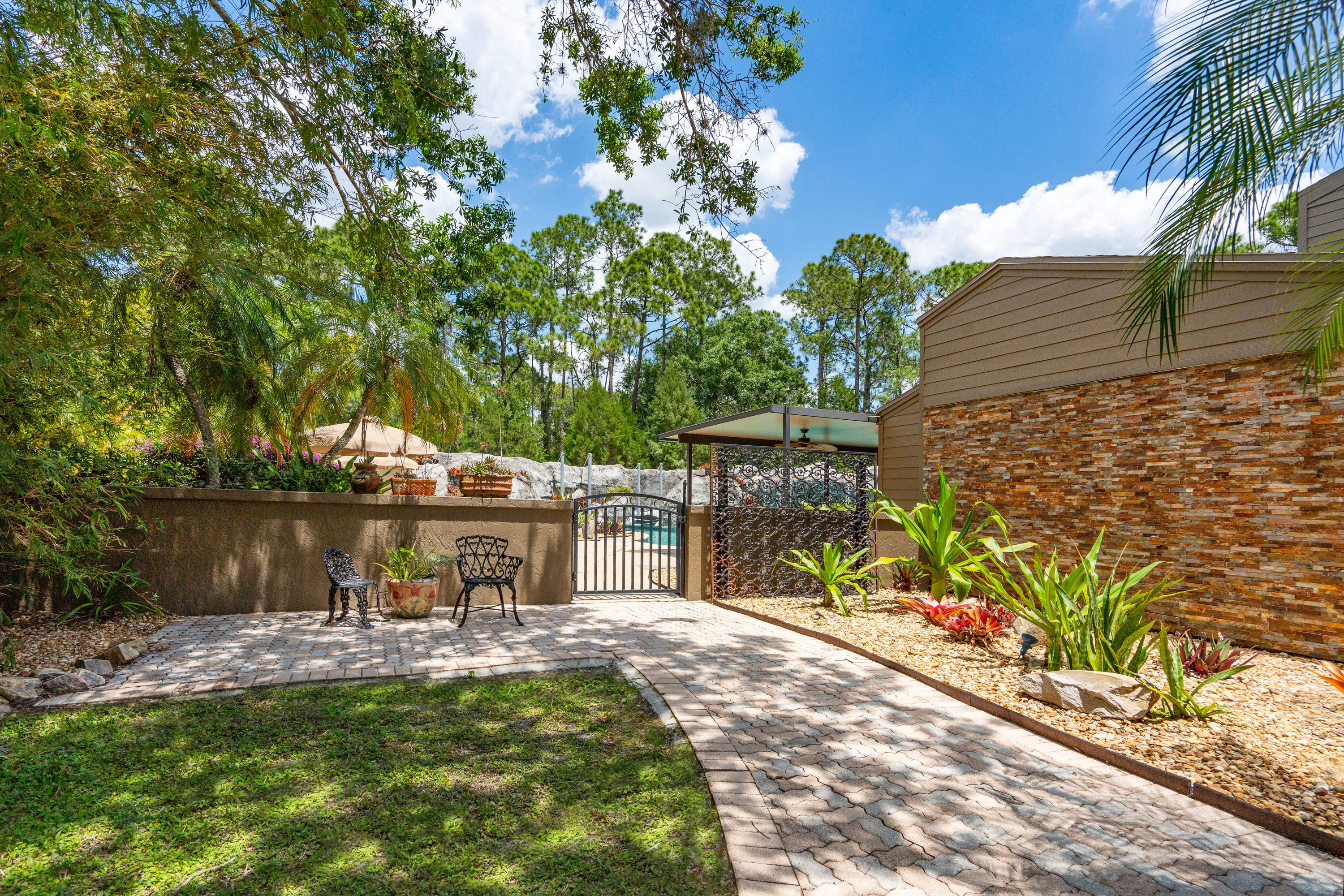6301 South Gator Creek Boulevard, Sarasota, Florida 34241 | Concierge ...