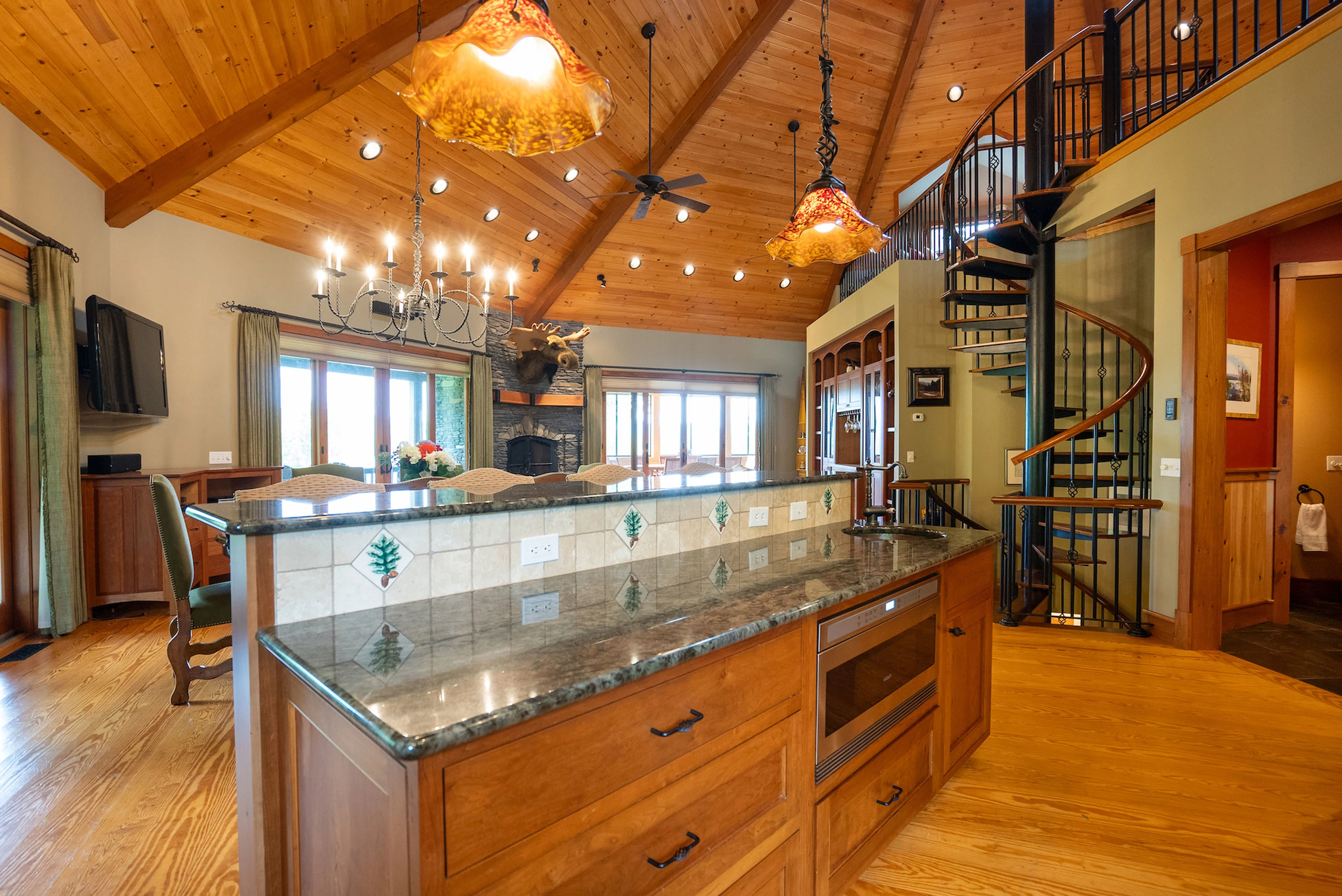 404 Patnoe Farm Drive, Hyde Park, Near Stowe, Vermont 05655 | Concierge ...