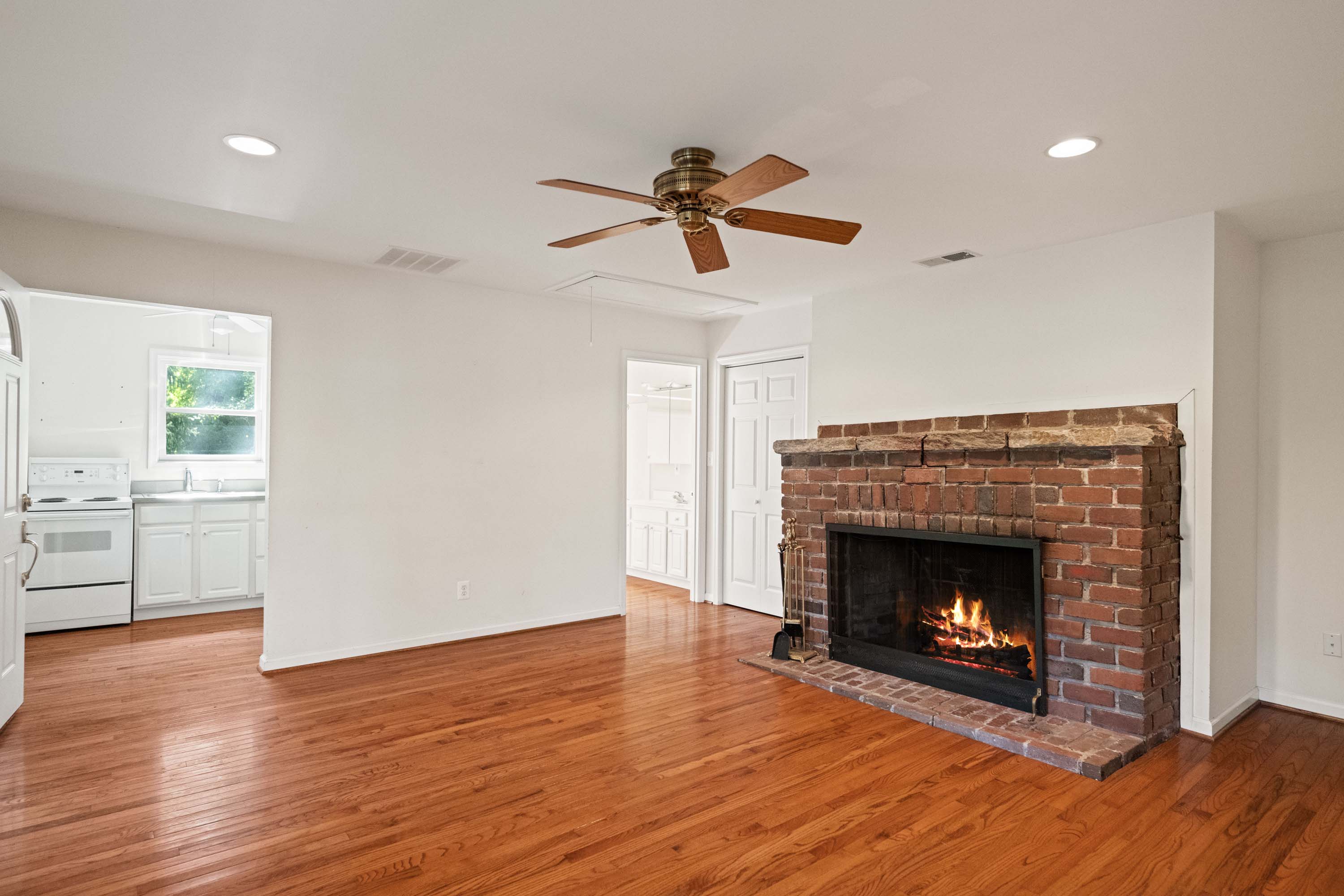 1002 Saint Helena Island Road, Crownsville, Maryland 21032 | Concierge Auctions