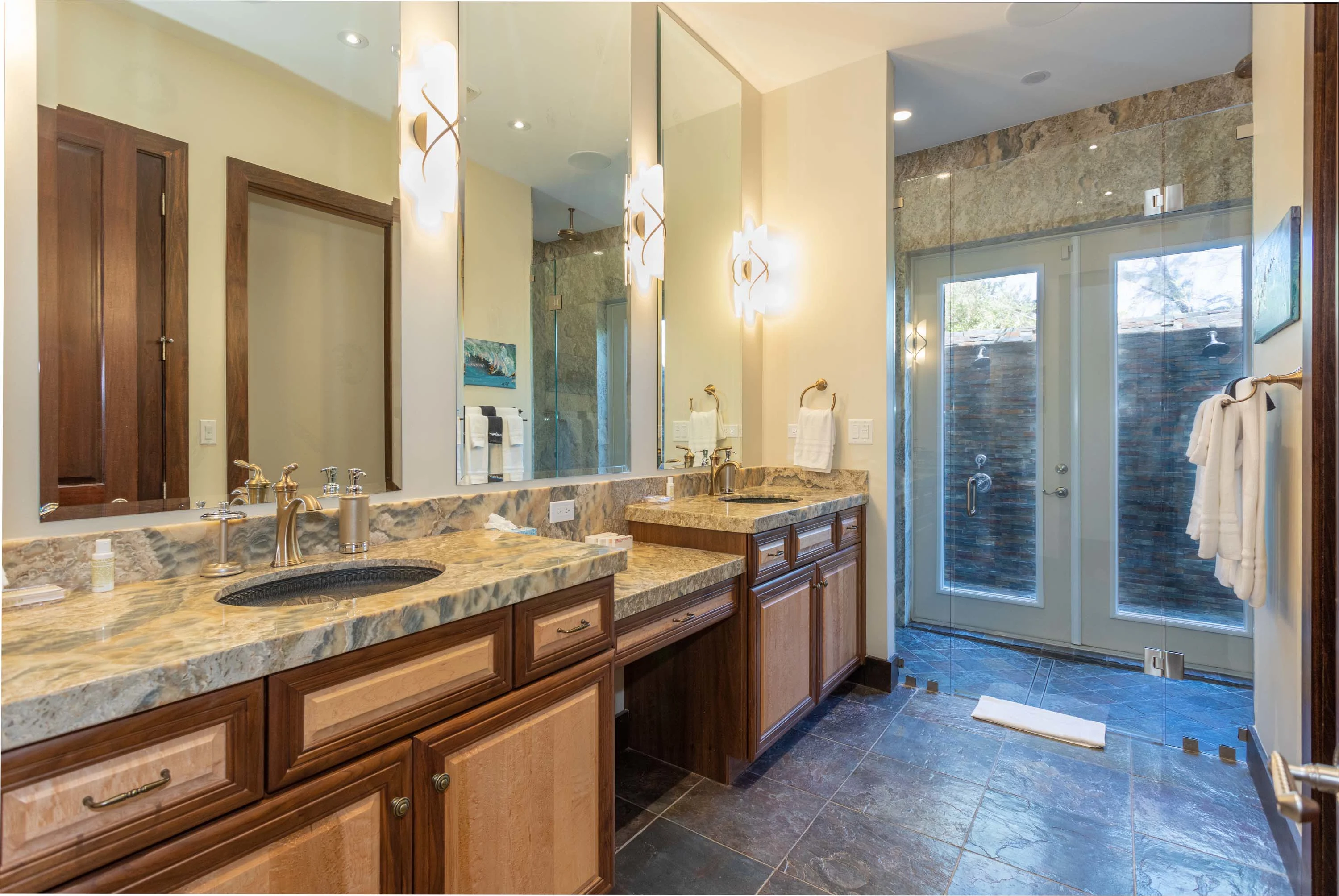 1482 Austin Conolly Dr, Grand Cayman, Colliers Beach, Cayman Islands ...