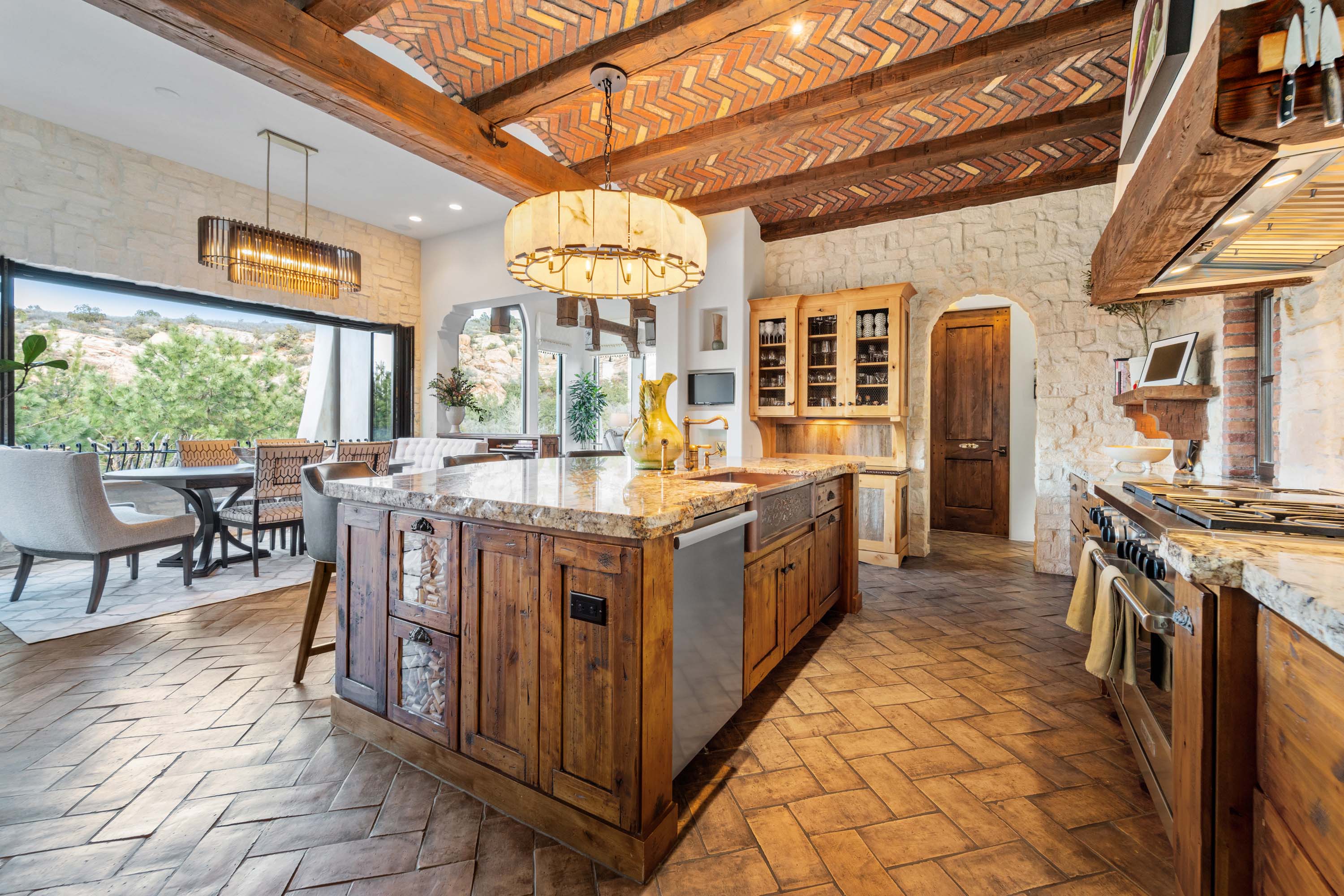 7944 Dante Drive, Littleton, Colorado 80125 | Concierge Auctions