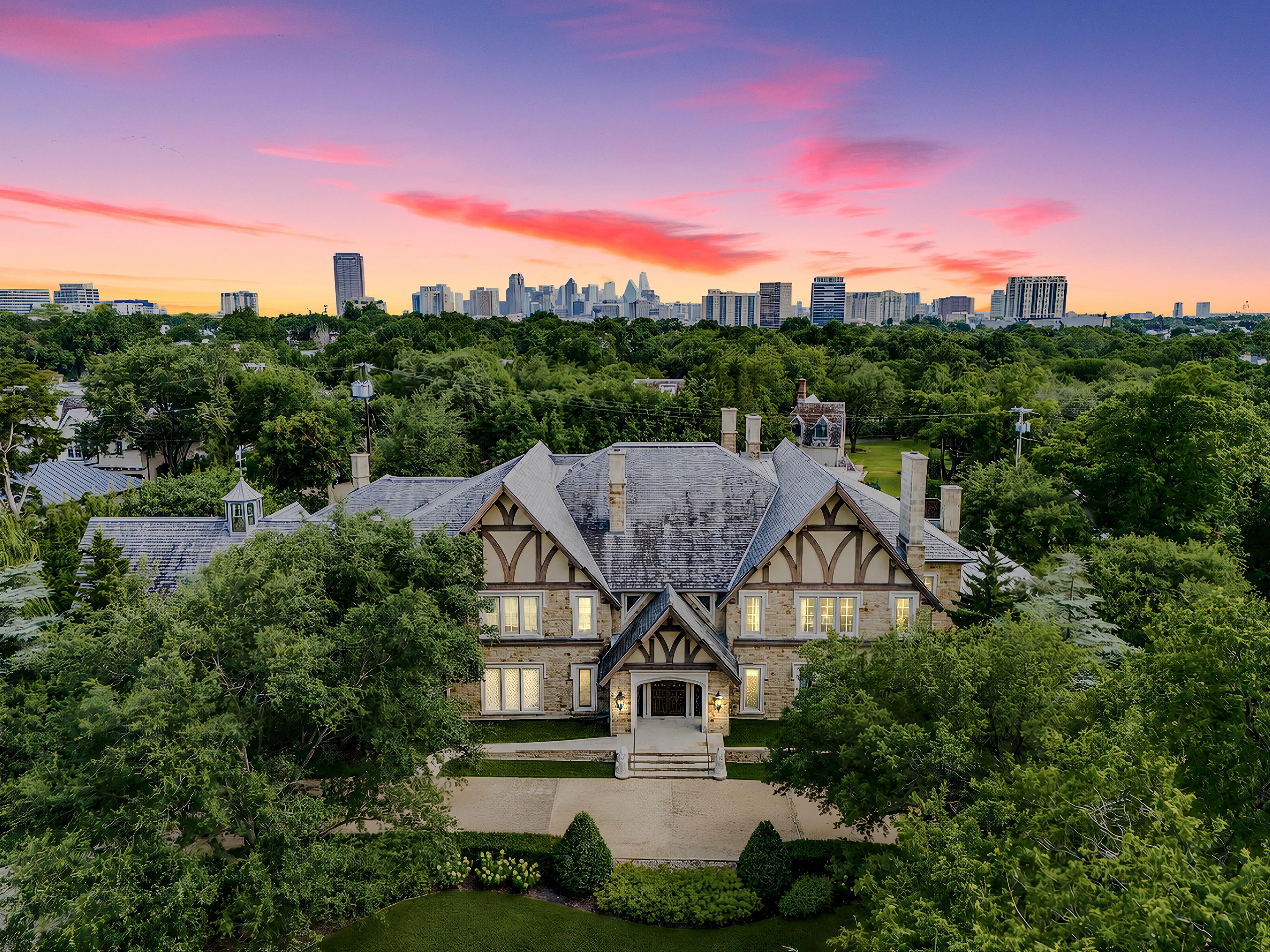 3711 Lexington Avenue, Highland Park, Texas 75205 | Concierge Auctions