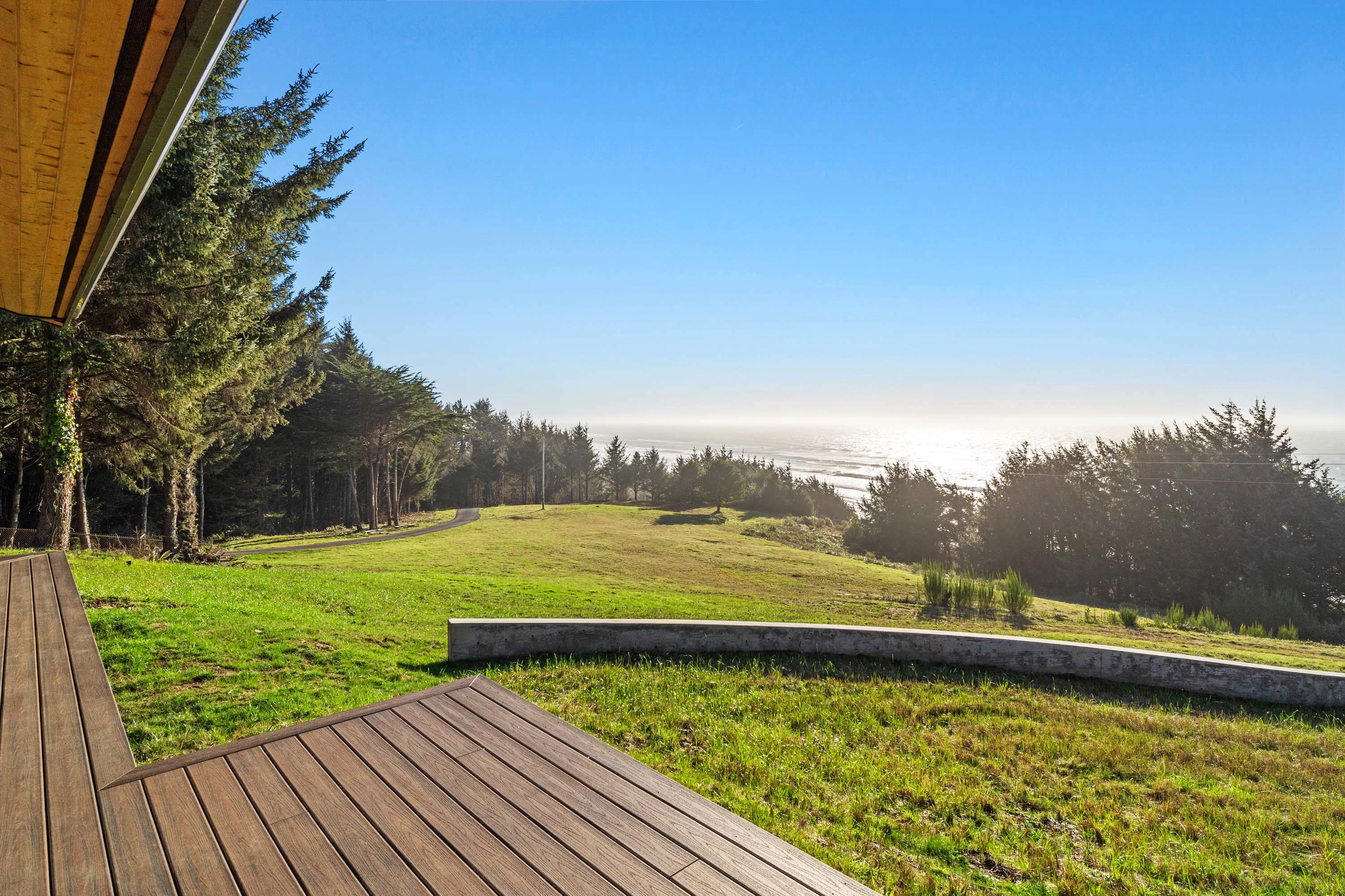 25327 Cape View Loop, Gold Beach, Oregon 97444 | Concierge Auctions