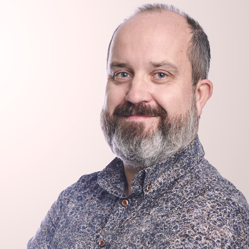 Dr. Olivier De Coster