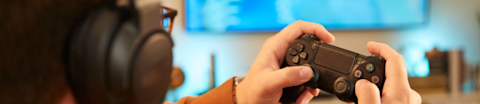 How to fix jammed game controller buttons on Xbox One | Asurion