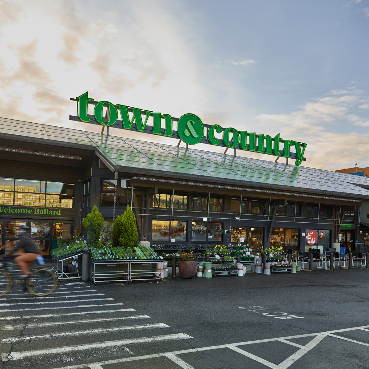 Ballard Grocery Store | Local Pickup & Delivery | Town & Country Markets