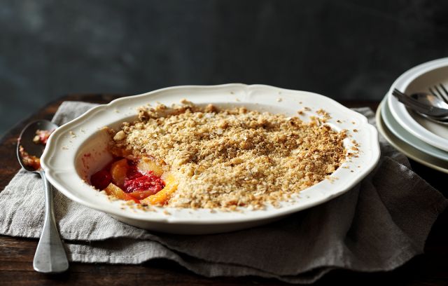 Peach and Raspberry Crumble Recipe | Ocado