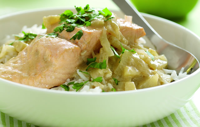 Green Fish Curry with Coconut Milk & Bramley Apples Recipe | Ocado