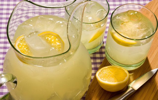 Fiery Ginger Lemonade Recipe | Ocado