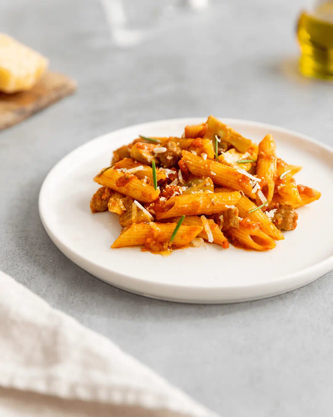 Pasta med italiensk pølse og sopp i Basilicosaus | Barilla | Barilla