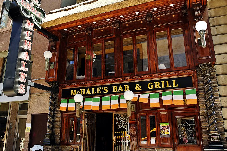 McHale’s Bar & Grill | Your Guide to NYC Tourism