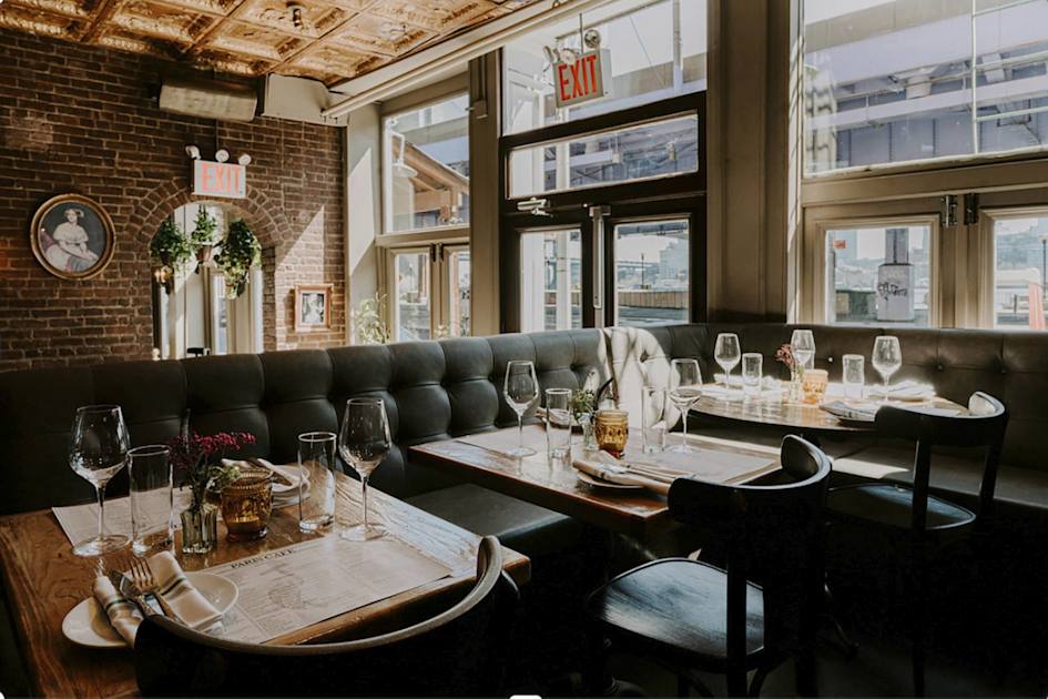 The Paris Cafe | Seaport restaurant and bar | NYCtourism.com