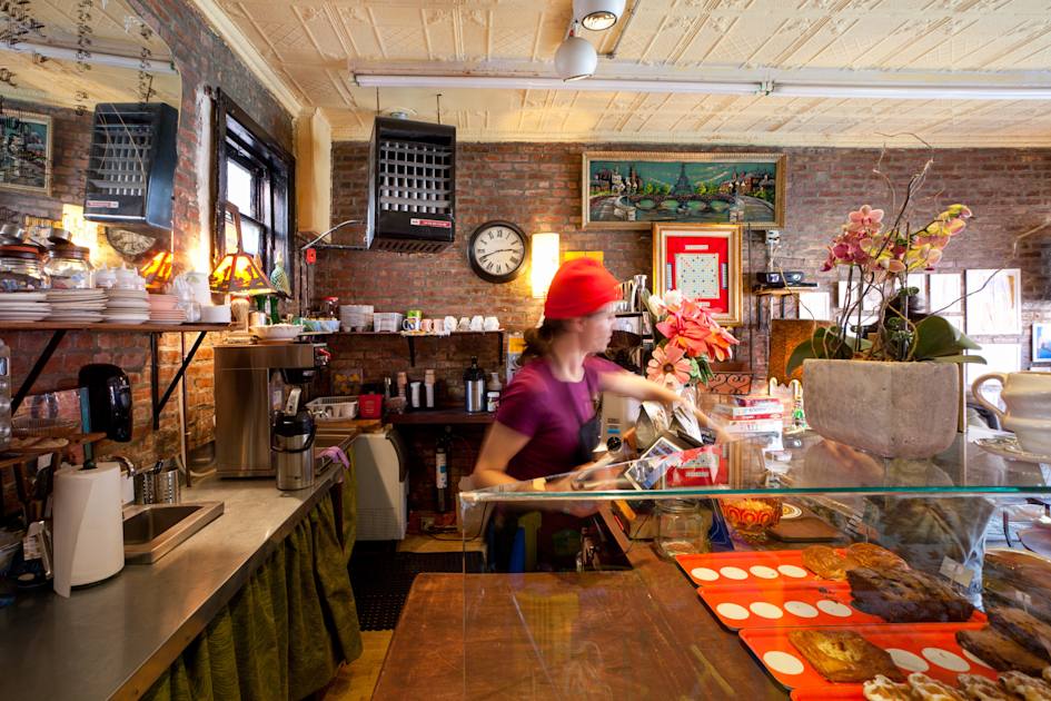 Georges-André Vintage Café