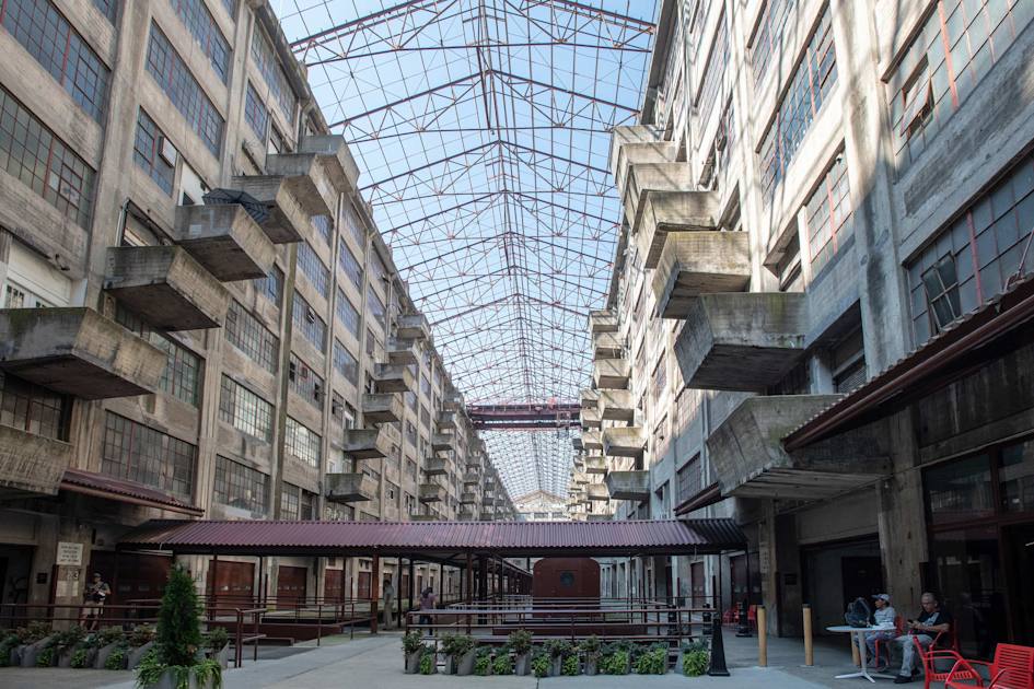 Brooklyn Army Terminal | Brooklyn | Attractions