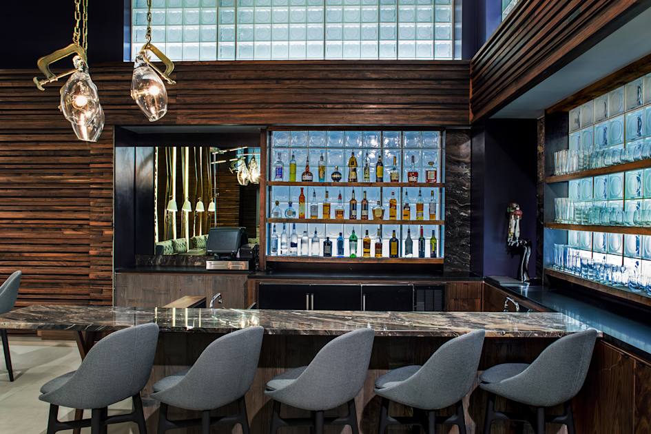 The Den | Manhattan | Restaurants