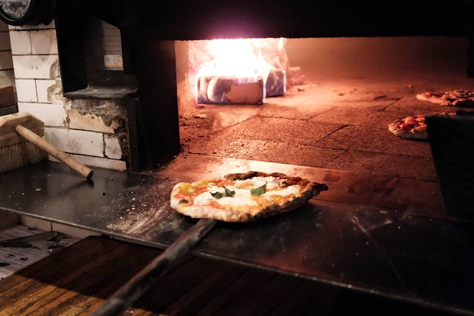 Eat at Farina | Pizza in Red Hook