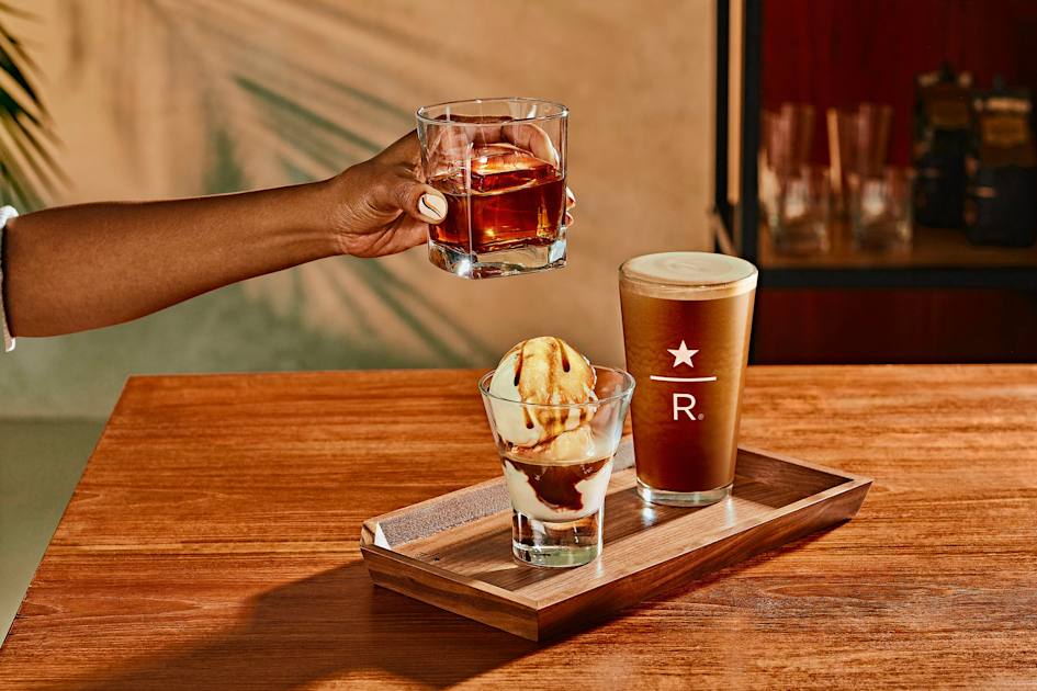 Starbucks Reserve Empire State Building | Herald Square restaurant ...