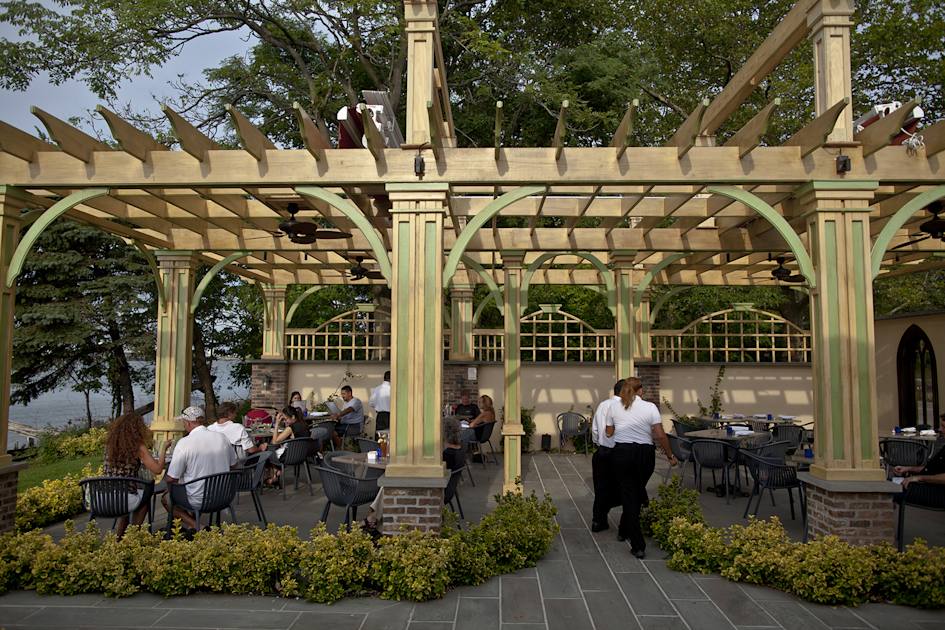 Blue | Staten Island | Restaurants