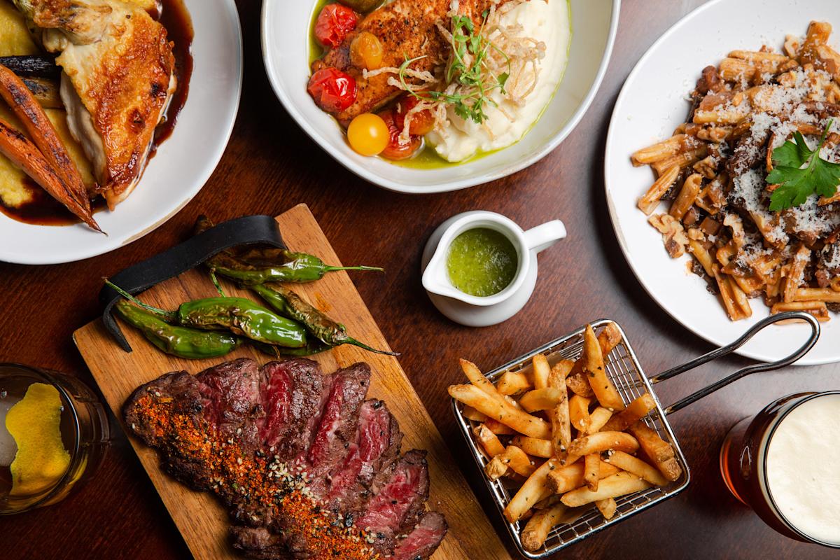 The Independent | Times Square restaurant | NYC Tourism