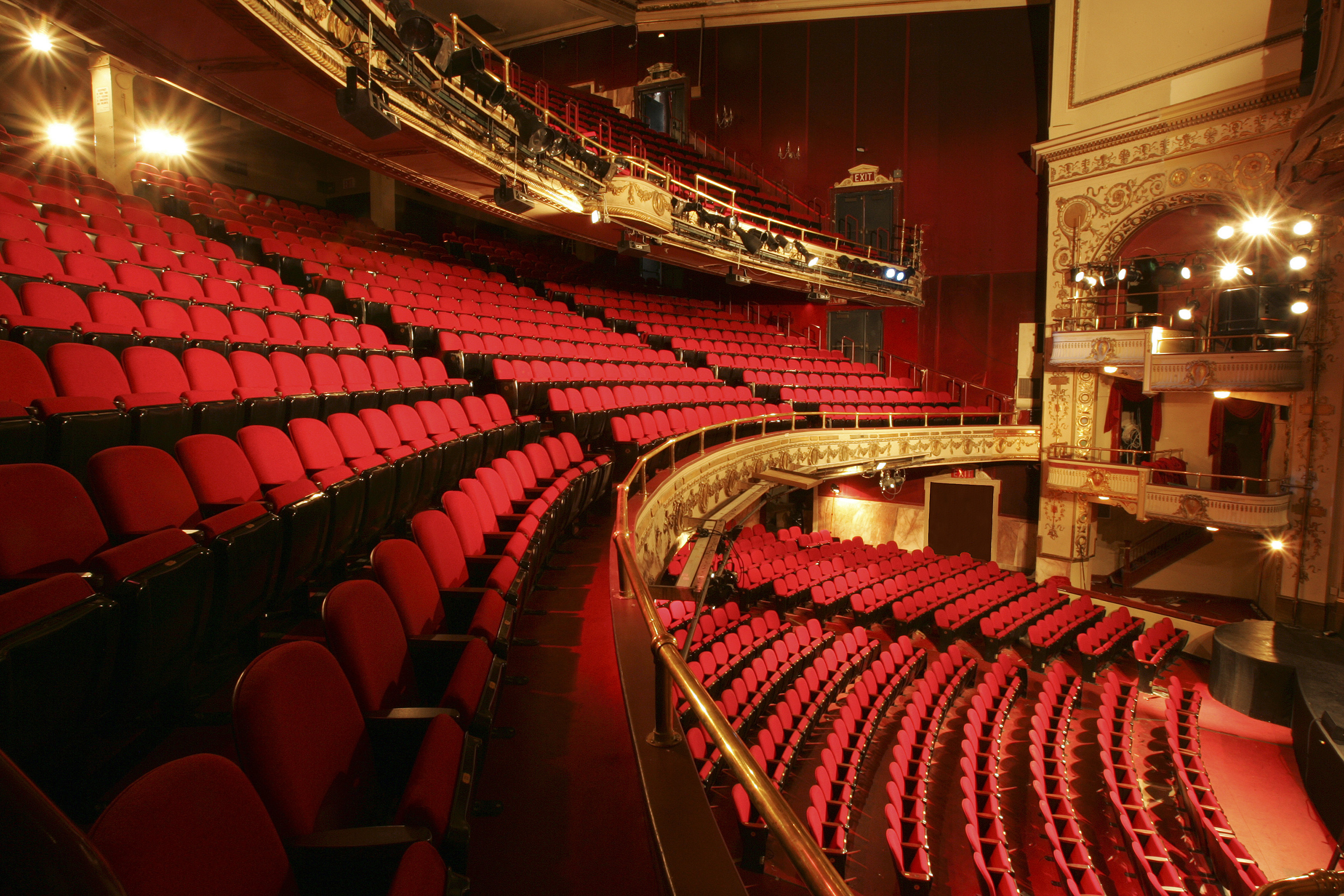 Apollo Theater Visitor Guide | NYCgo | Read About The Latest NYC ...