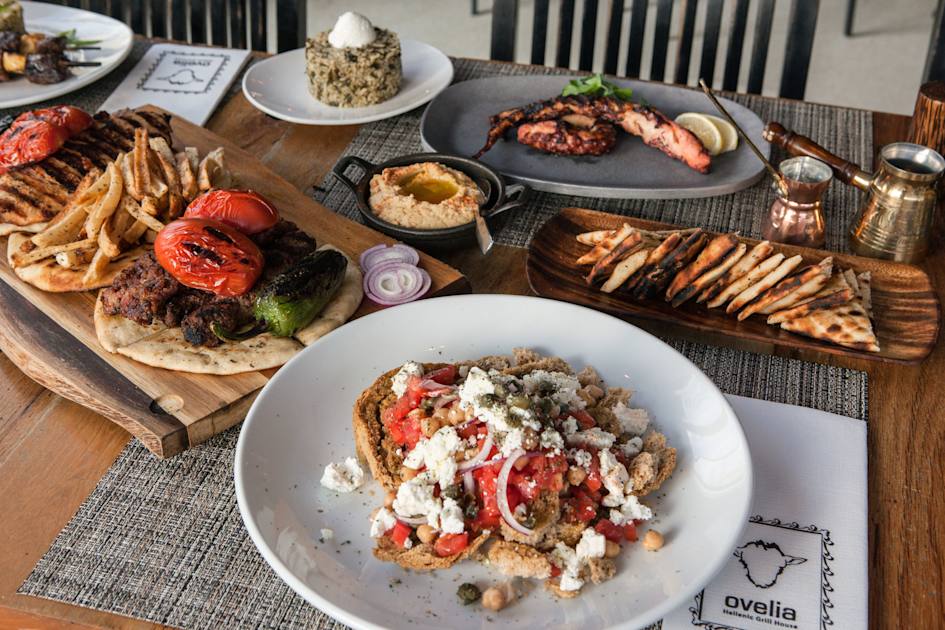 Ovelia Psistaria Bar | Queens | Restaurants