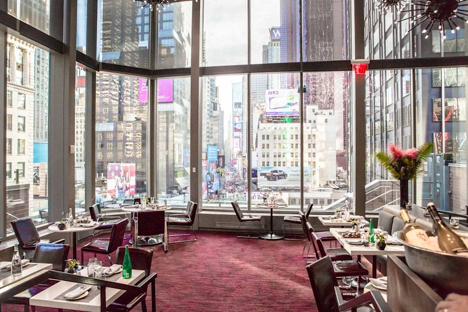 SuperNova Restaurant in Times Square