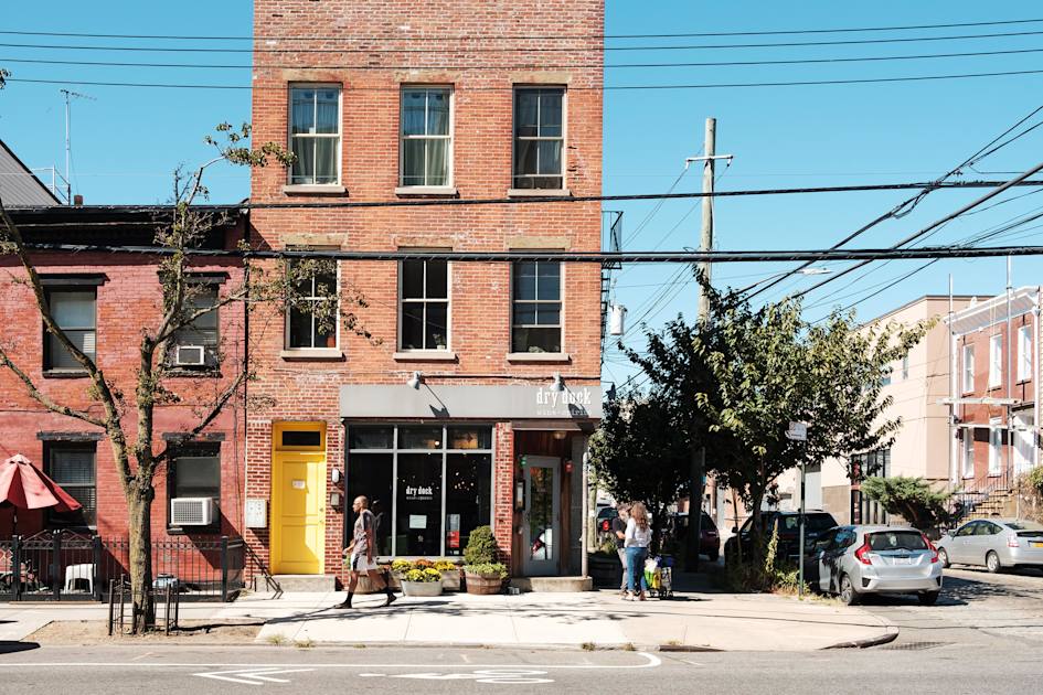 See Red Hook in One Day: Brooklyn Neighborhood Guide