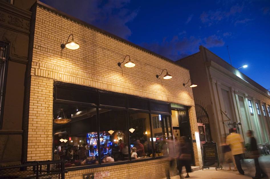 Union Hall | Your Guide to NYC Tourism