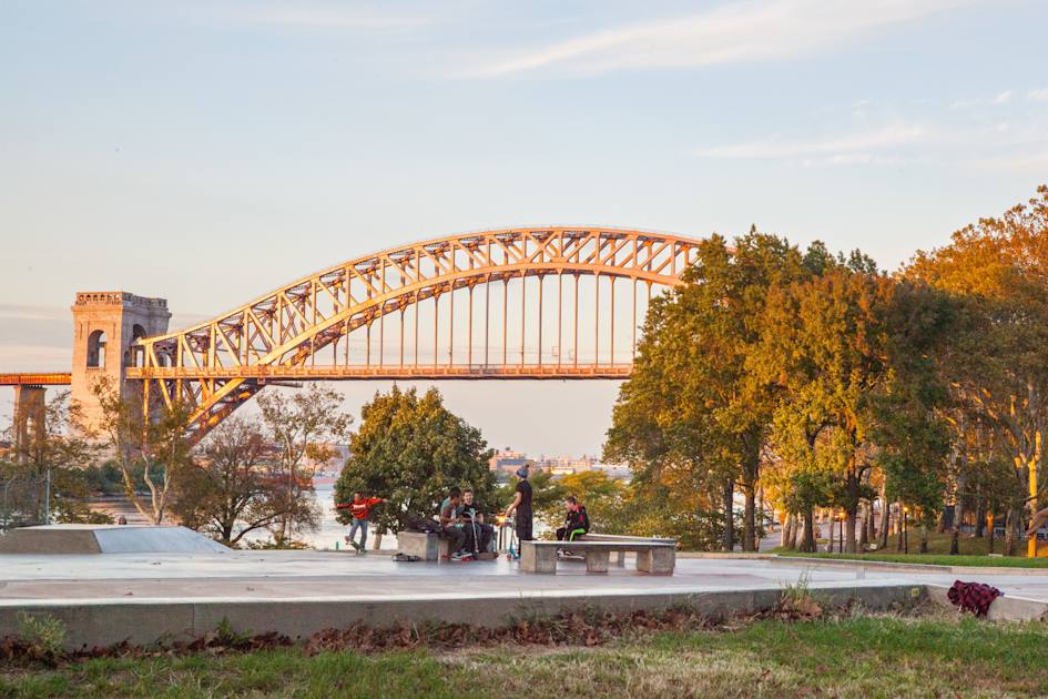 Hell Gate Bridge | Manhattan | Attractions