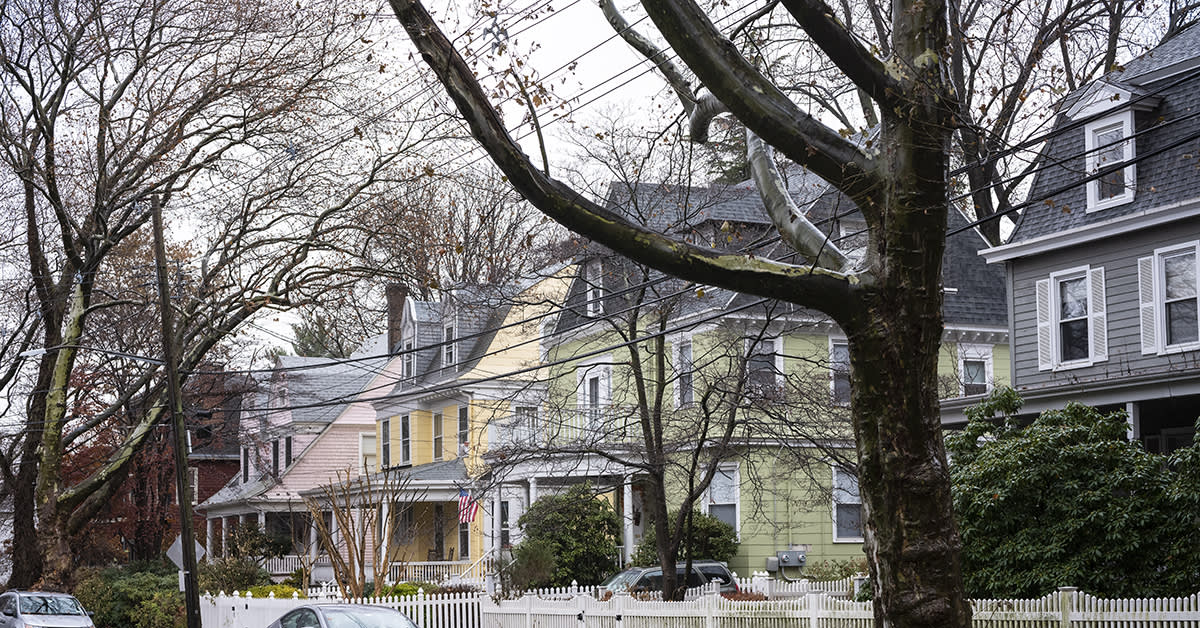 Visit Randall Manor Staten Island | Discover Gardens, Art, & More