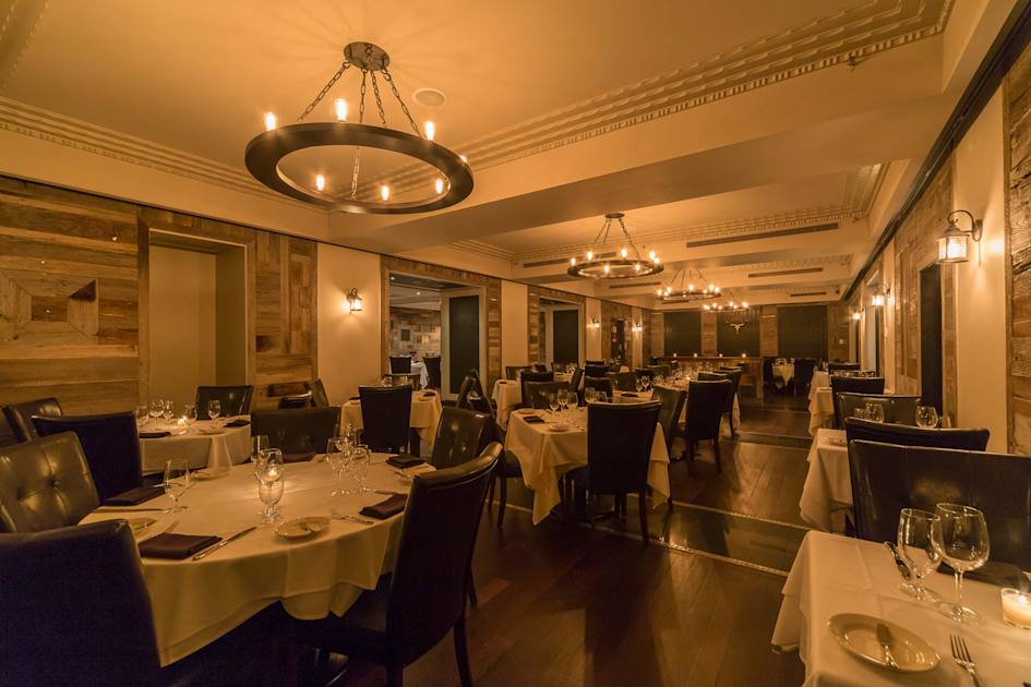 Angus Club Steakhouse | Manhattan | Restaurants