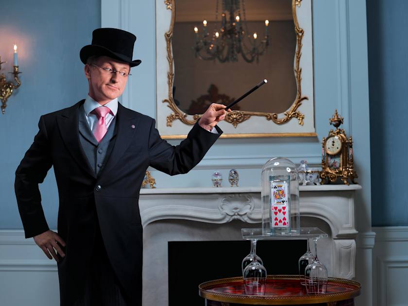 NYC Magic – Magic Shows, Performances, Sights, Houdini Museum