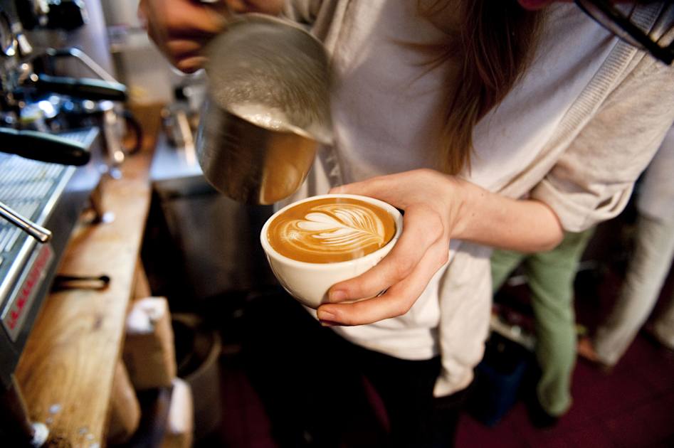 Iris Cafe | Restaurants