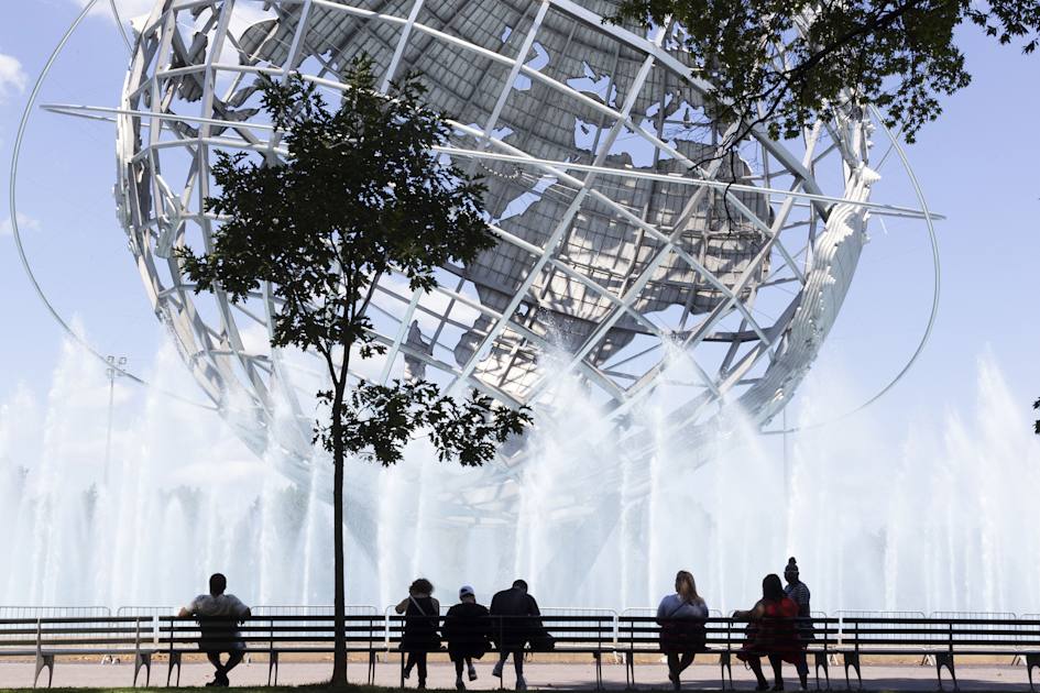 The Official Guide to the Five Boroughs of New York City