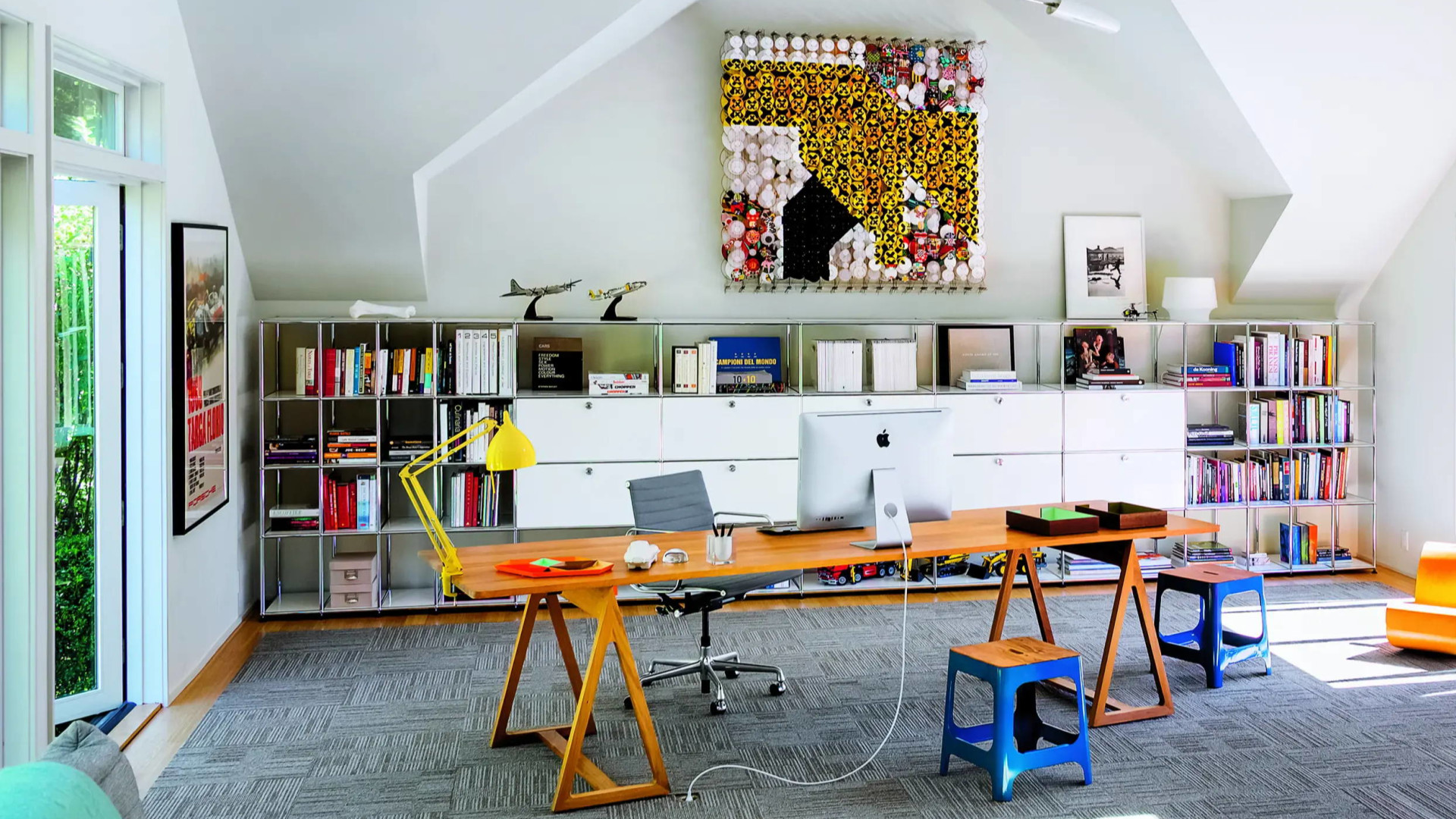 Avenue Road - Work from Home with USM