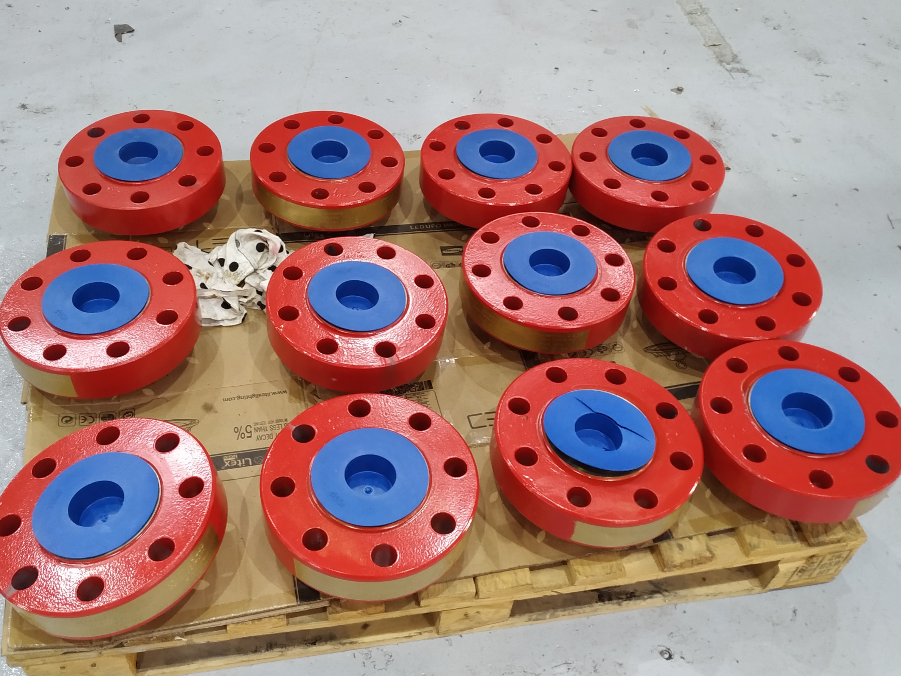 15,000psi API 6A studded crosses and API flanges with DNV approval for ...