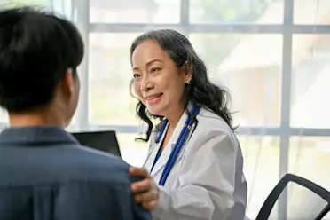 8 Top Questions to Ask Your Doctor At Your Next Appointment