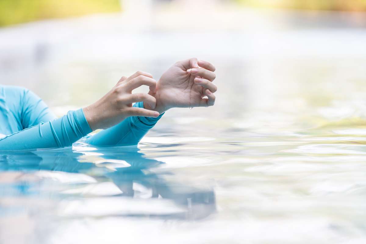 Swimmer’s Itch: What It Is, Symptoms and Treatment