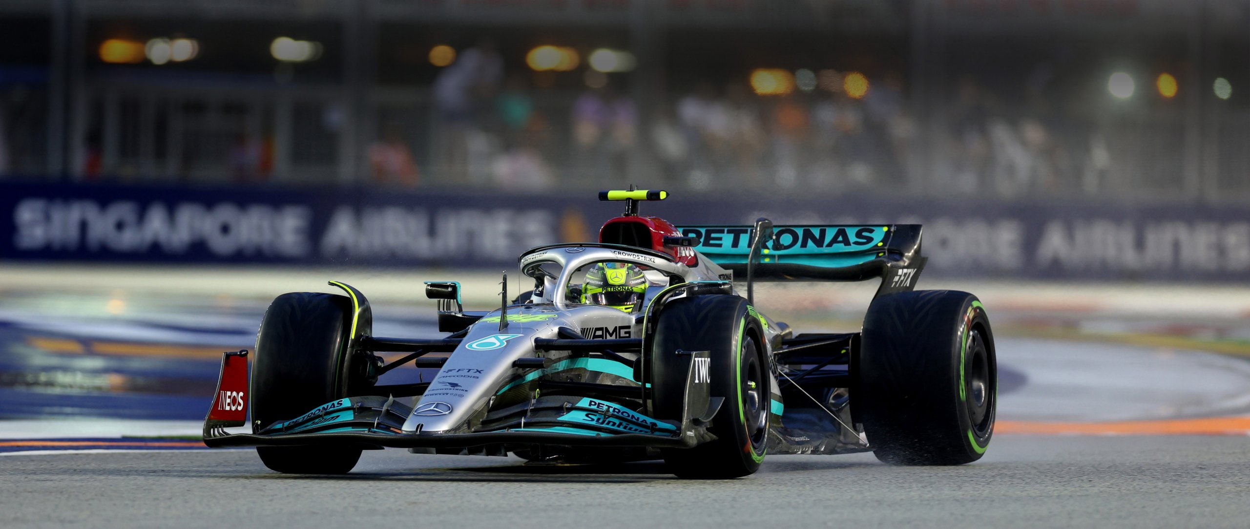 Lewis Qualifies P3 in Singapore, George P11 - Mercedes-AMG PETRONAS F1 Team