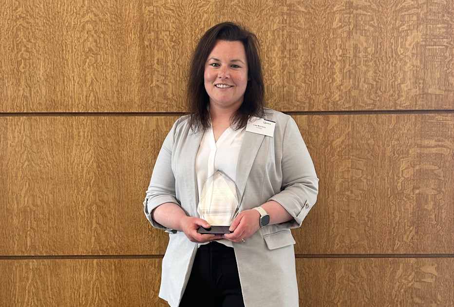 Linesight Director Lisa McIntyre Wins RICS Emerging Achiever of the ...