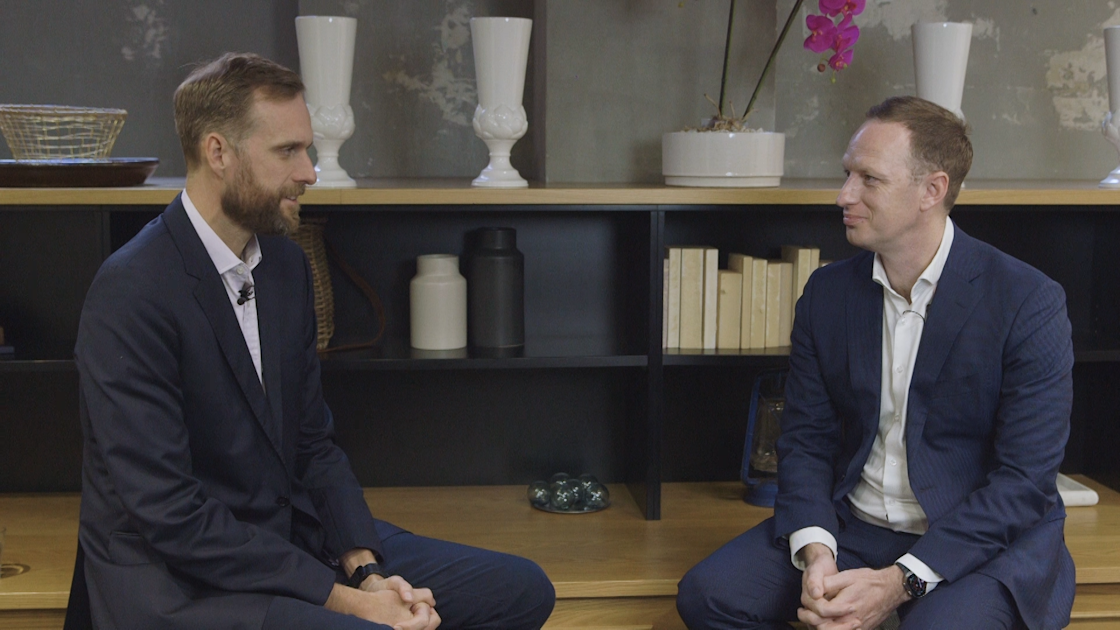 Influential Leaders Series – Fireside Chat with Jon Walker of Equinix