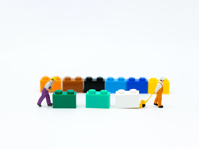 How To Reduce Overstock Inventory and Save Costs