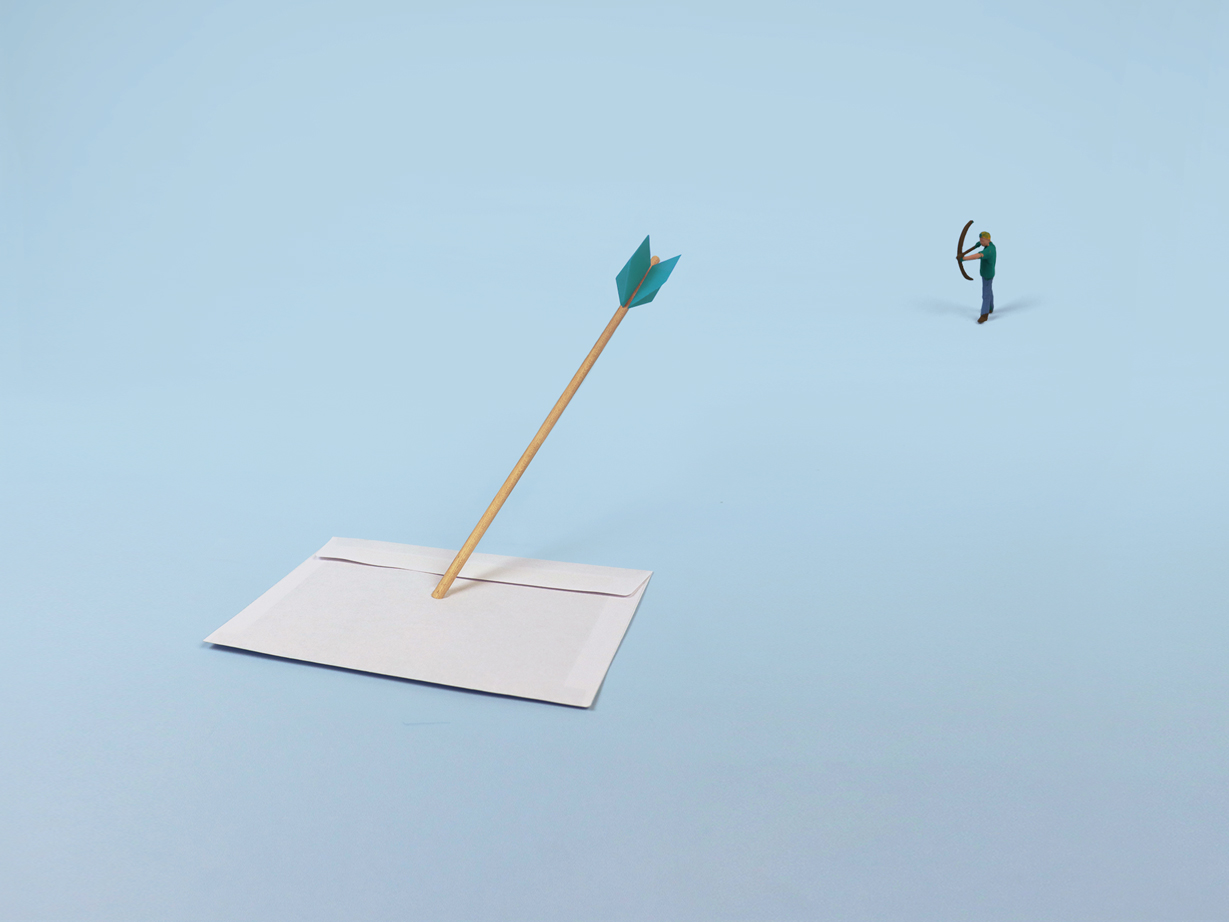 4 Successful Marketing Email Examples (With Downloadable Worksheet)