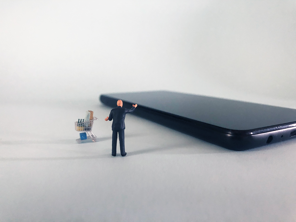 Online Vs. In-Person Customer Experiences: Which Should Your Business ...