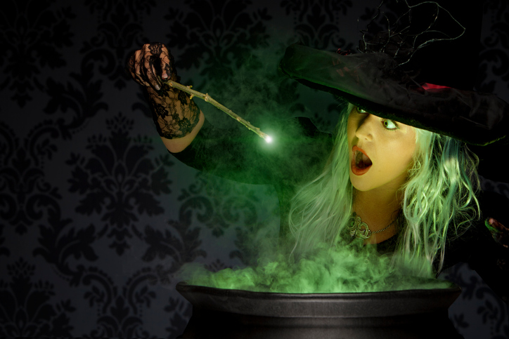 14 Bewitching Girl Names for Halloween | Nameberry