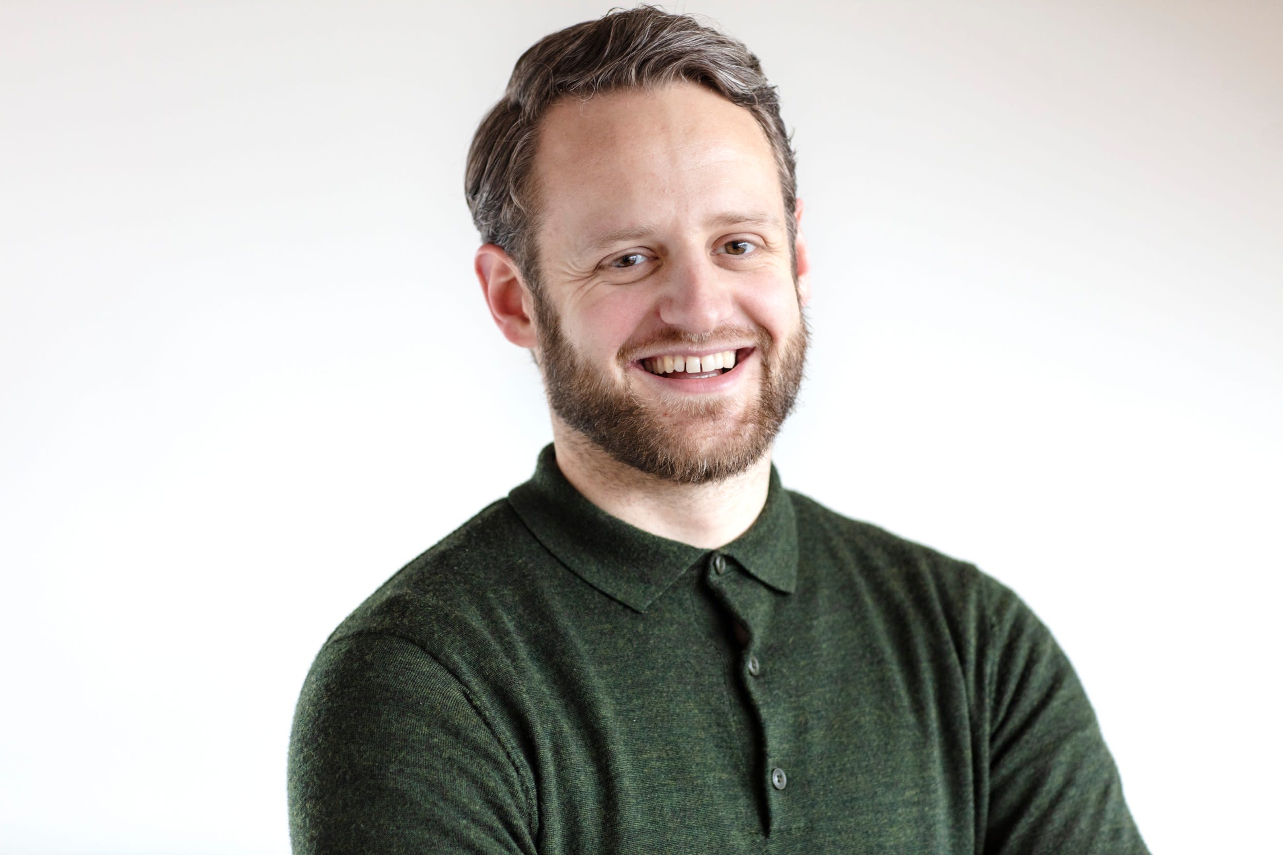 Off-screen: Joeri gets business clients involved